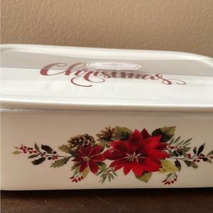 Dining | Grace Pantry Merry Christmas Poinsettia Oven Safe Covered ...